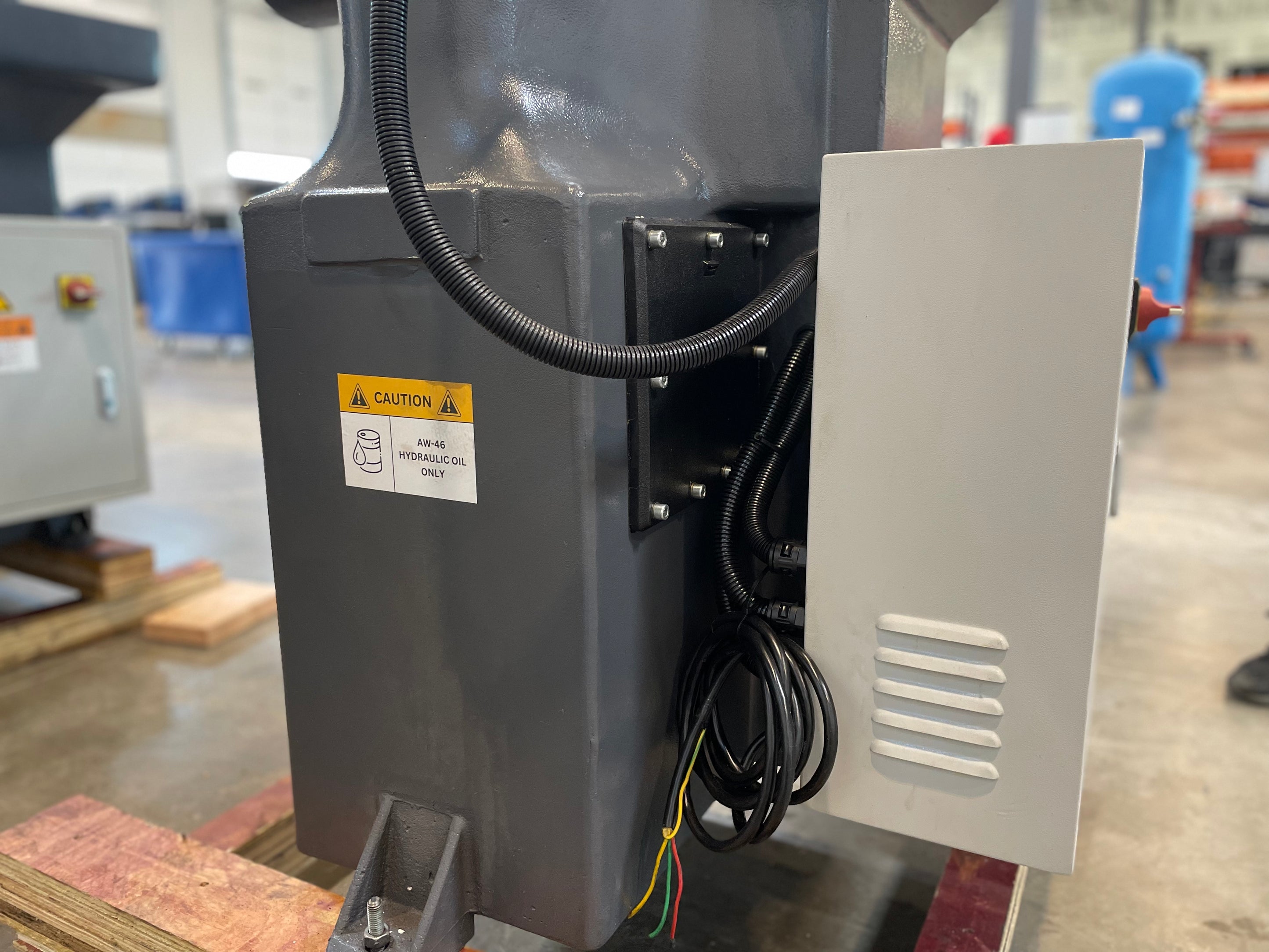 Swing Arm Clicker Presses – HAMMERHEAD INDUSTRIAL