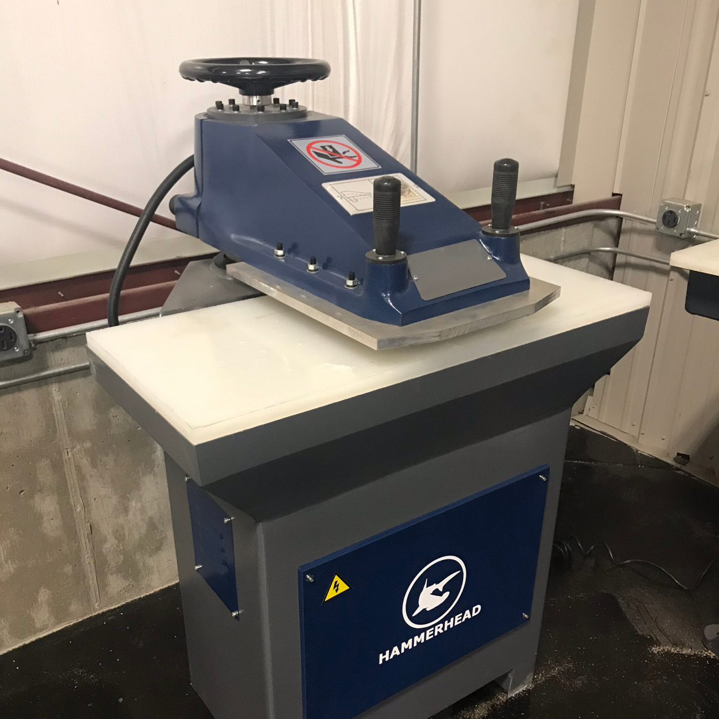 Die Cutting Machines – HAMMERHEAD INDUSTRIAL