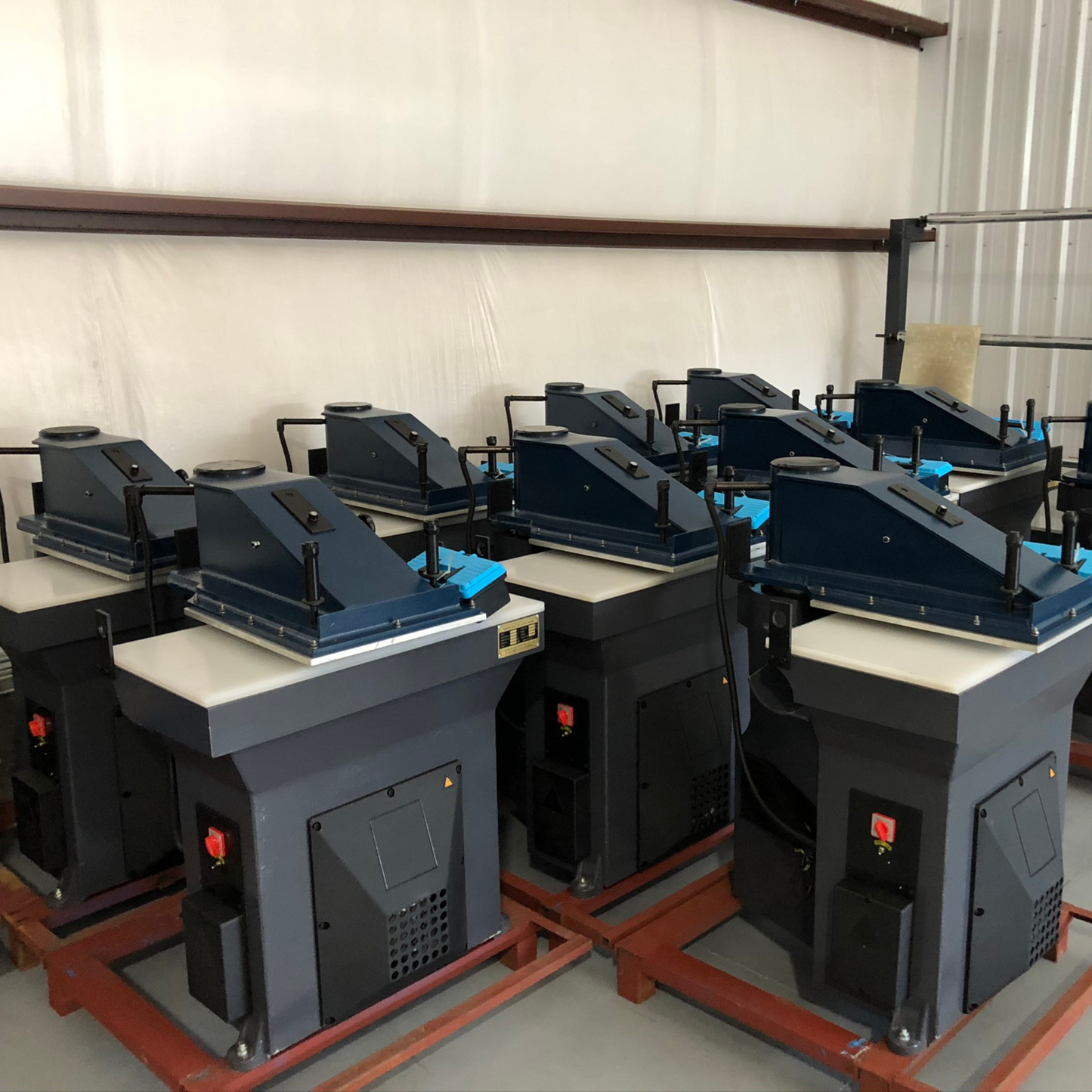 Die Cutting Machines – HAMMERHEAD INDUSTRIAL
